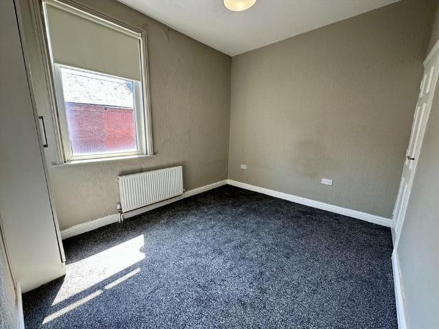 2 bedroom house to rent