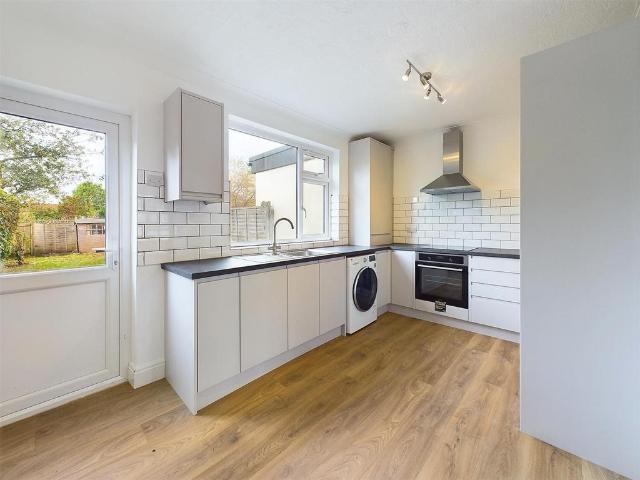2 bedroom house to rent