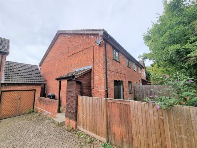 2 bedroom house to rent