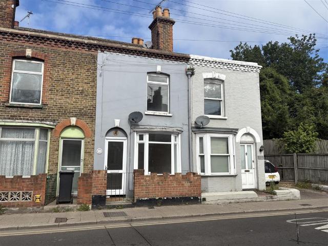 2 bedroom house to rent