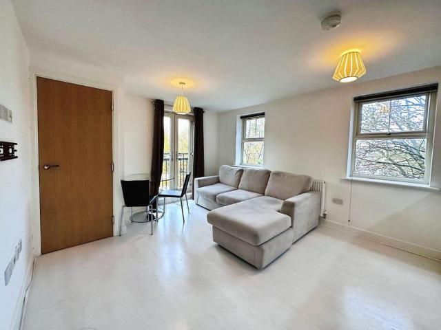 2 bedroom house to rent
