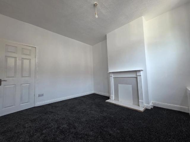 2 bedroom house to rent