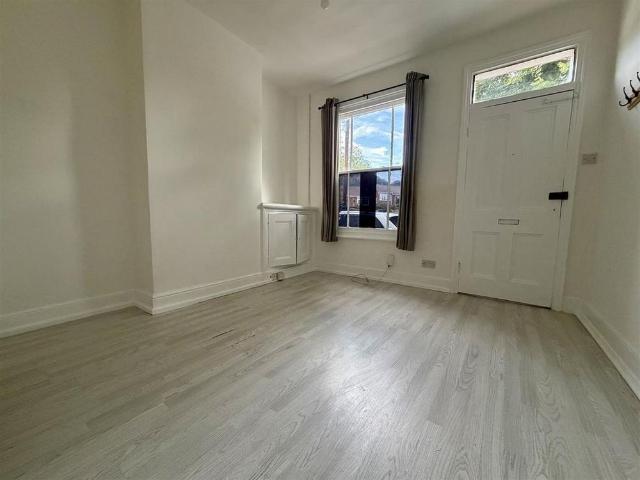 2 bedroom house to rent