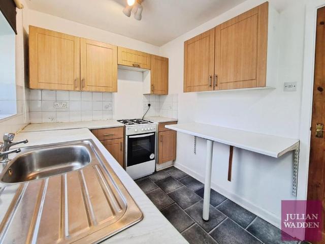 2 bedroom house to rent