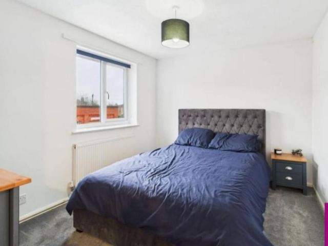 2 bedroom house to rent