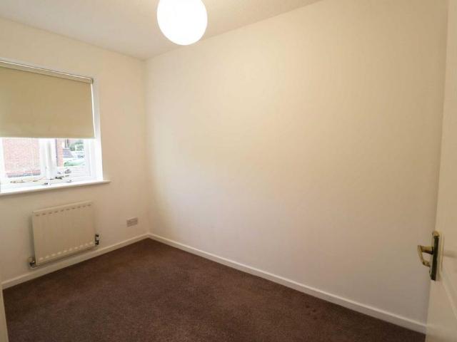 2 bedroom house to rent
