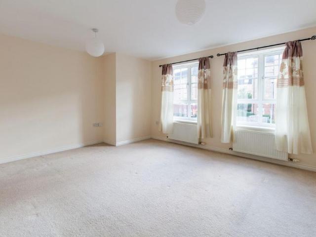 2 bedroom house to rent