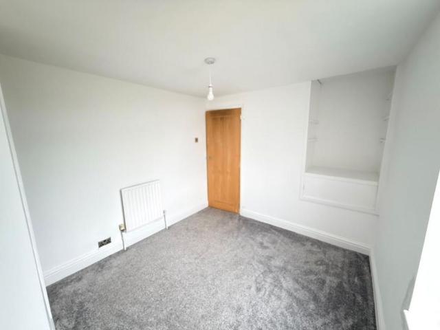2 bedroom house to rent