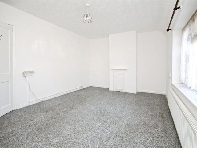 2 bedroom house to rent
