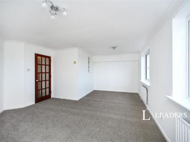 2 bedroom house to rent
