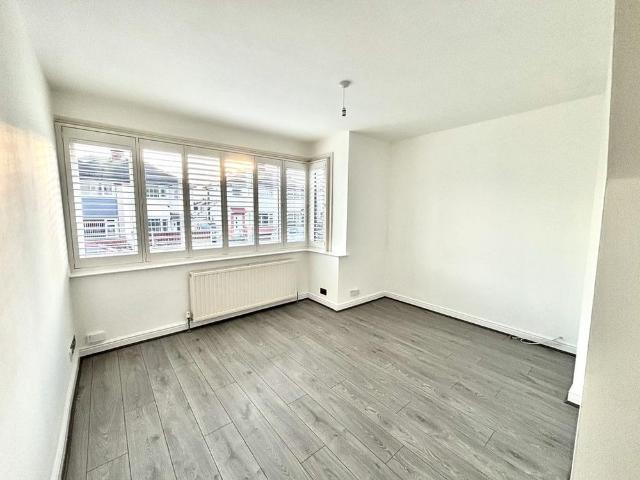 2 bedroom house to rent