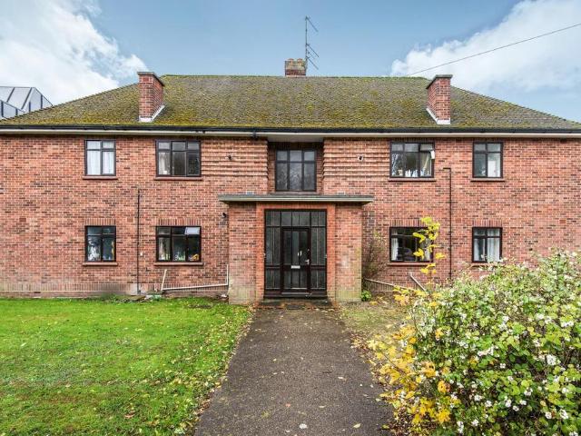 2 bedroom house to rent