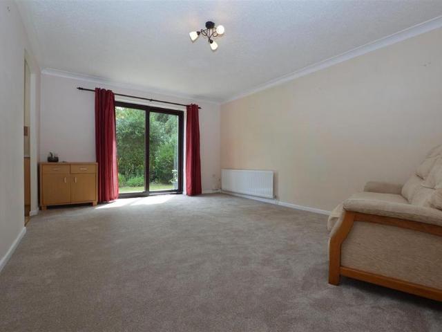 2 bedroom house to rent