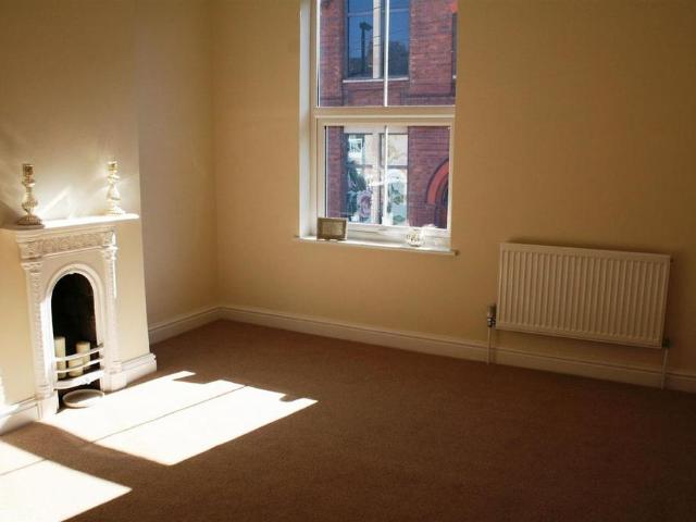 2 bedroom house to rent