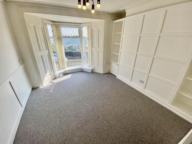 2 bedroom house to rent
