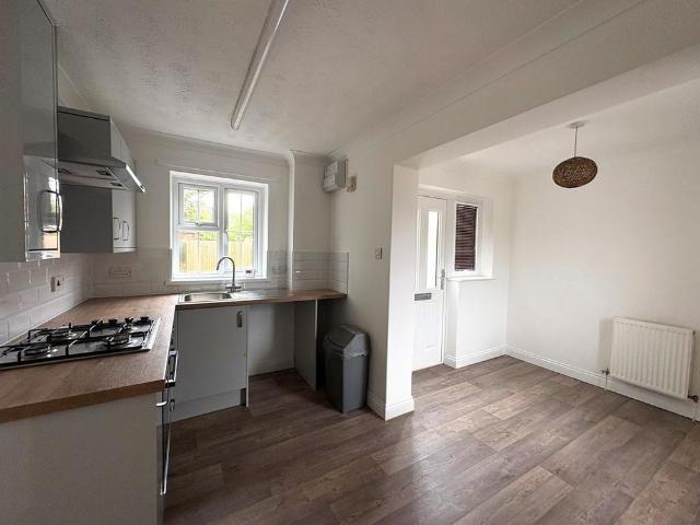 2 bedroom house to rent