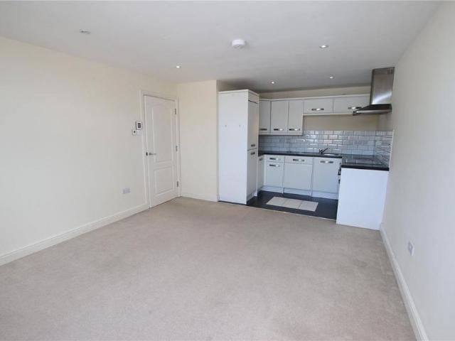 2 bedroom house to rent