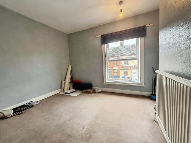 2 bedroom house to rent