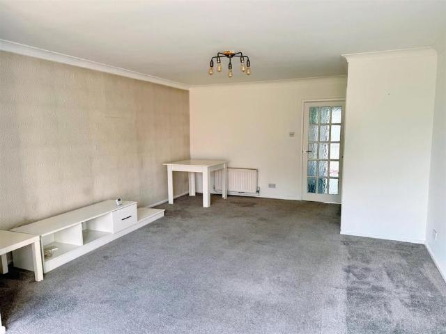 2 bedroom house to rent