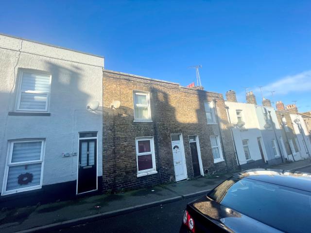 2 bedroom house to rent