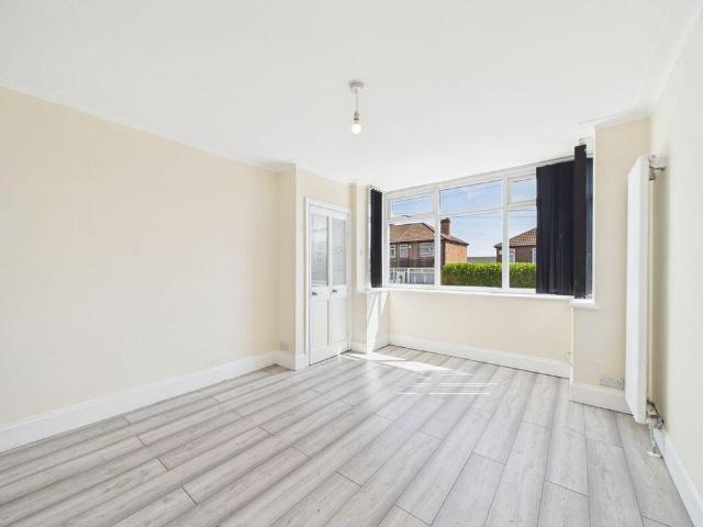 2 bedroom house to rent
