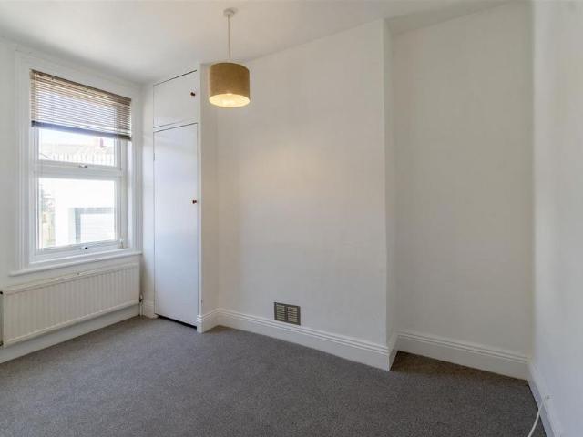 2 bedroom house to rent