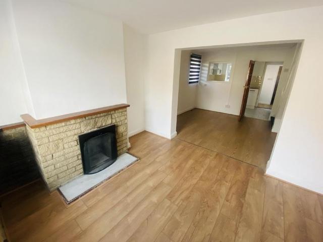 2 bedroom house to rent