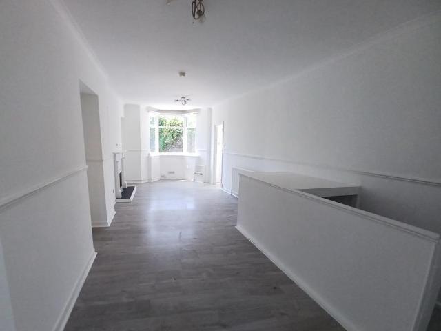 2 bedroom house to rent