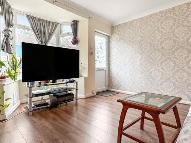2 bedroom house to rent