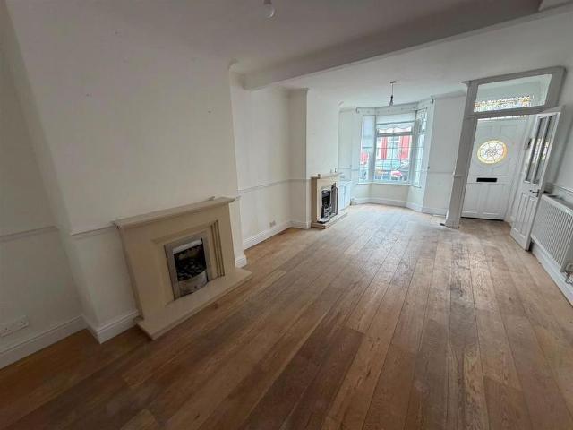 2 bedroom house to rent