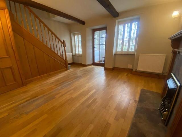 2 bedroom House To Rent