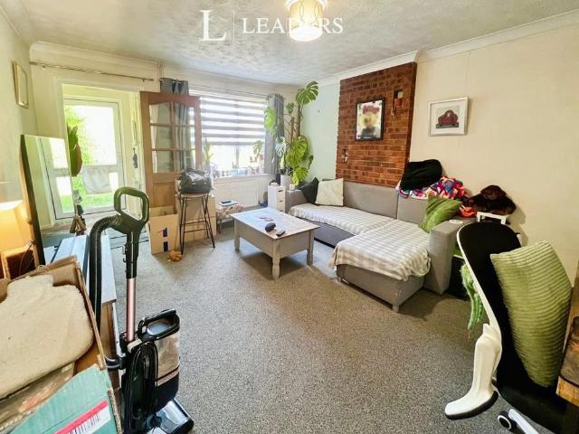 2 bedroom house to rent
