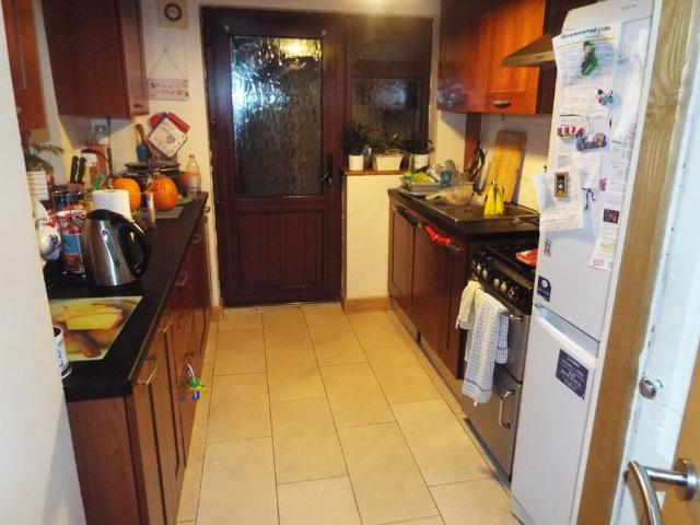 2 bedroom house to rent