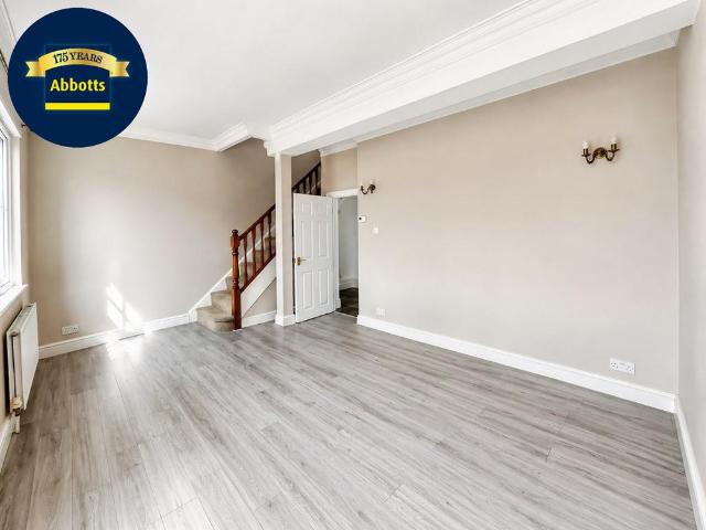 2 bedroom house to rent