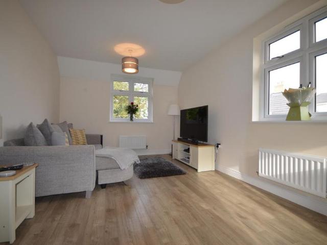 2 bedroom house to rent