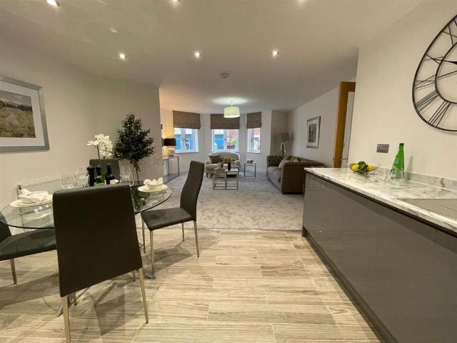 2 bedroom house to rent