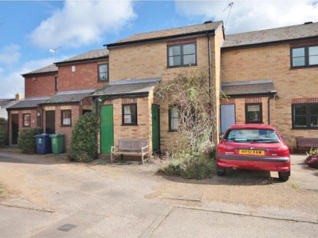 2 bedroom house to rent