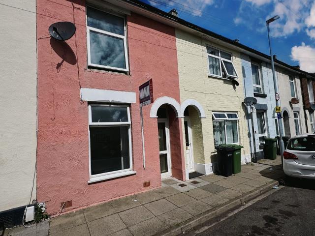 2 bedroom house to rent