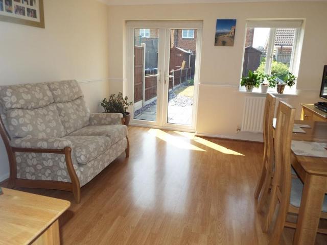 2 bedroom house to rent