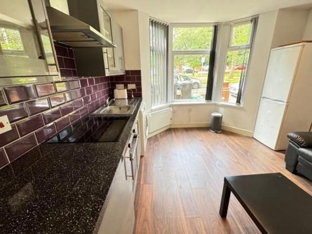 2 bedroom house to rent