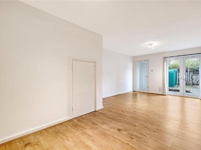 2 bedroom house to rent