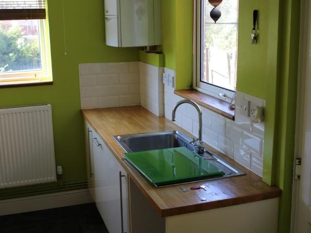 2 bedroom house to rent