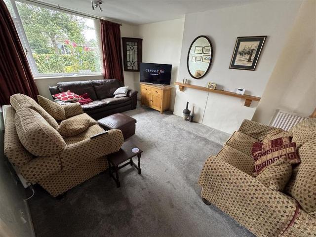 2 bedroom house to rent