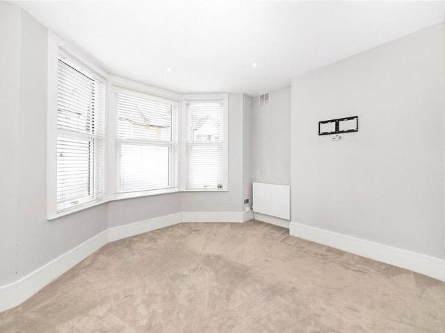 2 bedroom house to rent