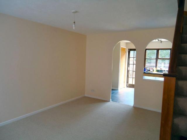 2 bedroom house to rent