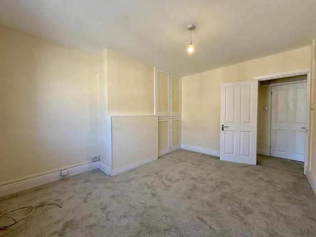 2 bedroom house to rent