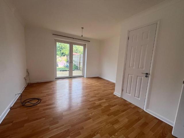 2 bedroom house to rent