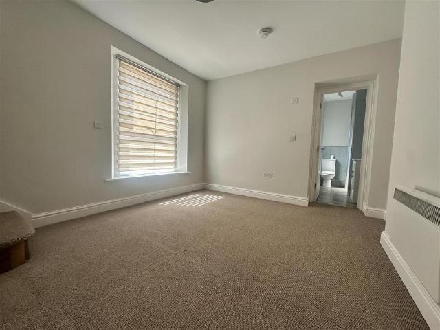 2 bedroom house to rent