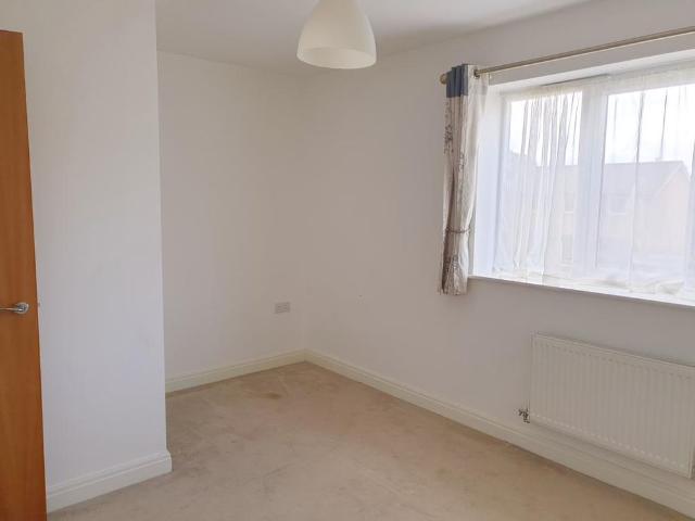 2 bedroom house to rent
