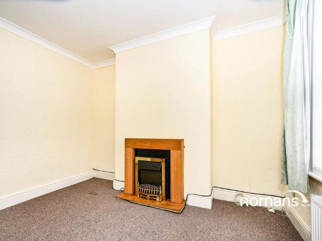 2 bedroom house to rent